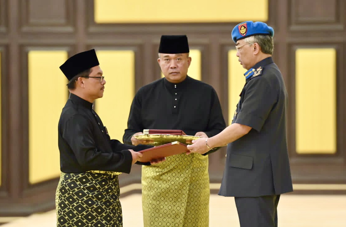 Mustapha Sakmud: Dari Sepanggar ke Kementerian Pendidikan Tinggi - ABIM